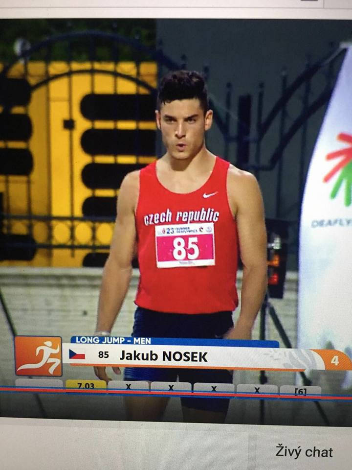 Jakub Nosek ve finále čtvrtý. Anna Formánková si doběhla pro 10. místo ...